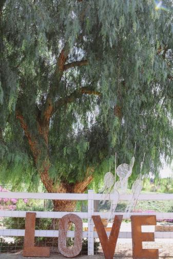 Rustic & Romantic Wedding Inspiration | Every Last Detail